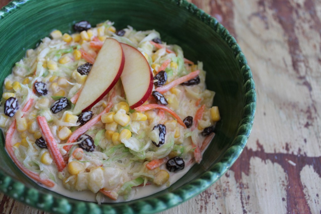 Receta: Ensalada de Repollo, Piña y Pasas - Mamá Contemporánea